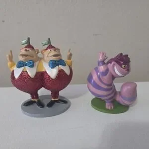 Disney | Toys | Disney Alice In Wonderland Figures And Case Set Of 8 ...